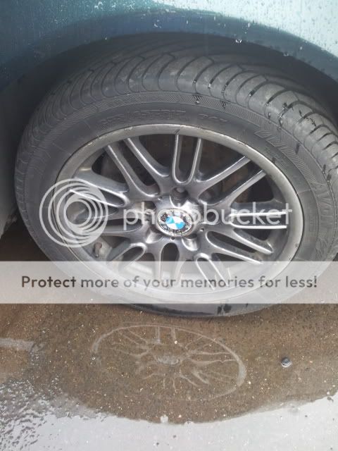 BMW 17" 8j E39 M5 reps with very good AVON ZZ3 235/45s | Driftworks Forum